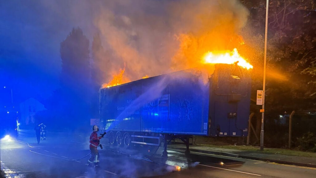 Residents warned of battery danger after recycling lorry catches fire ...